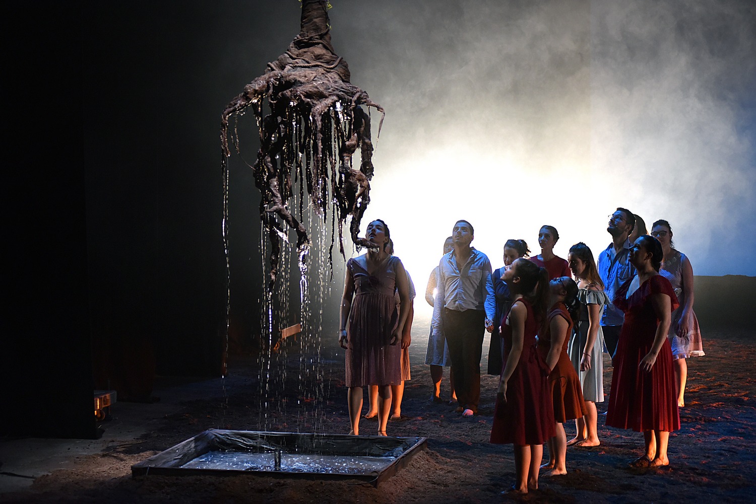 Ερωτευμένα Άλογα | Εν Δυνάμει - Δημοτικό Θέατρο Πειραιά